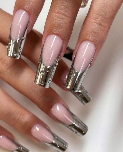 2024's Top Chrome Nails Trends: Elevate Your Style with 17 Stunning Ideas