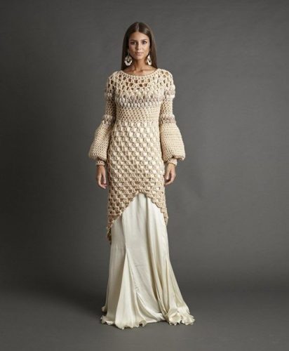 2024's Ultimate Guide to Styling Maxi Dresses for Every Occasion & Season