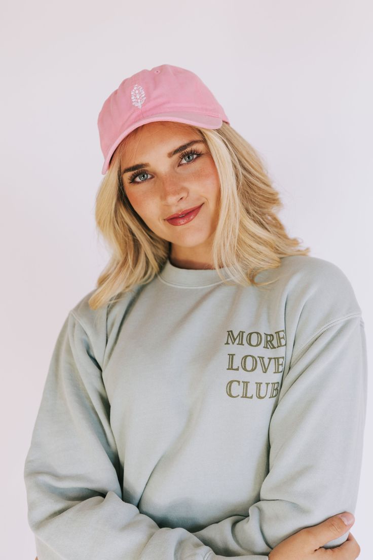 2024's Top 21 Hat Outfit Ideas: Stylish Trends for Every Season & Occasion