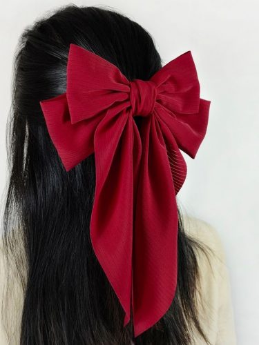 2024's Top 20 Bow Outfit Trends: Discover Your Chic Style Now!