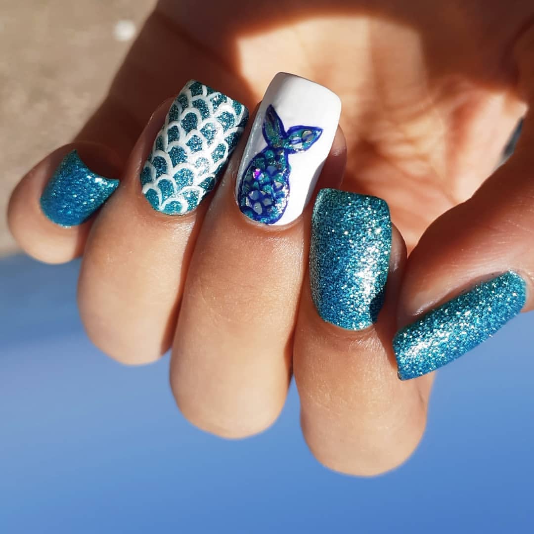 25 Dazzling Mermaid Nail Art Ideas for 2026